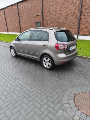 Pelēks Volkswagen Golf Plus 2010 Kuldīga, ar dzinēja tilpumu 1.60 L un nobraukumu 206 tūkst. km par 6200 €, foto 5 vietnē AUTOMOTO.COM.LV