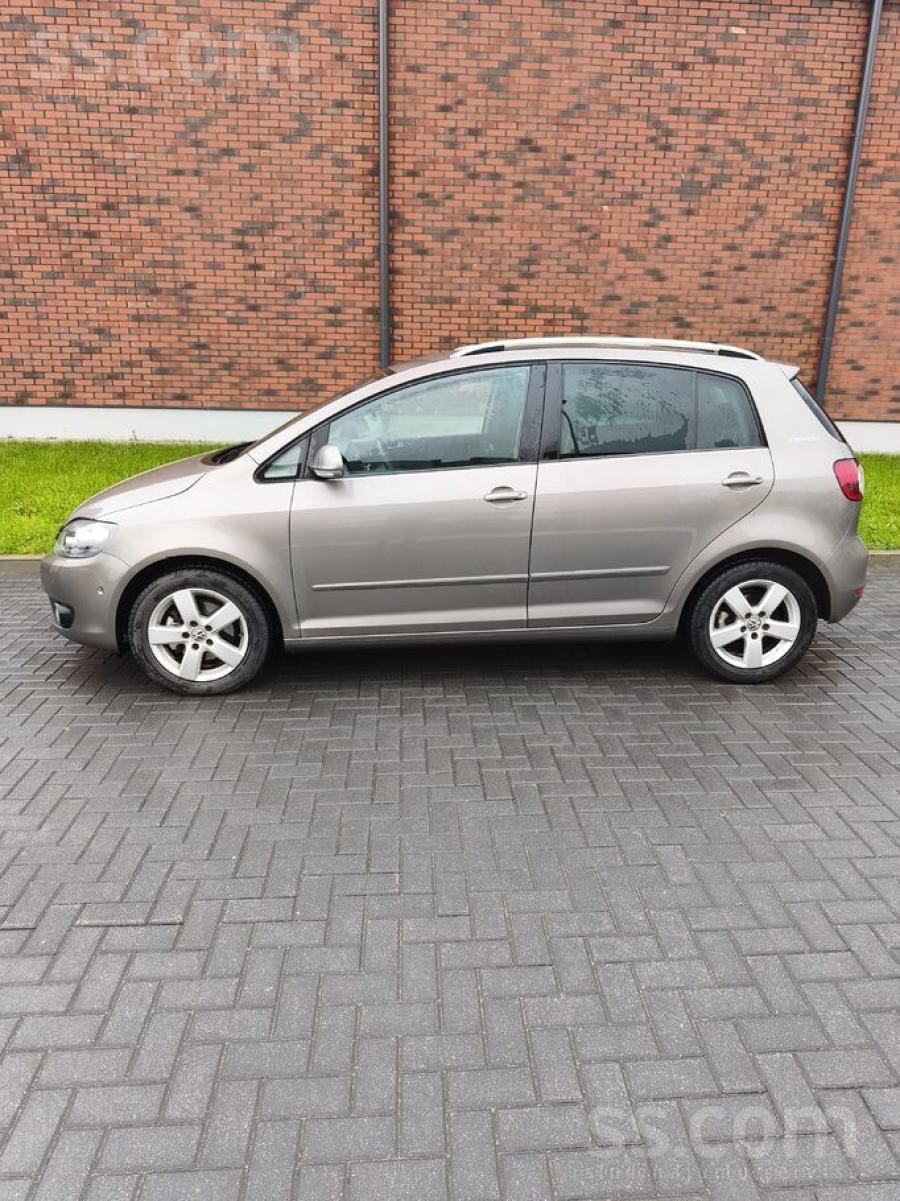 Pelēks Volkswagen Golf Plus 2010 Kuldīga, ar dzinēja tilpumu 1.60 L un nobraukumu 206 tūkst. km par 6200 €, foto 7 vietnē AUTOMOTO.COM.LV