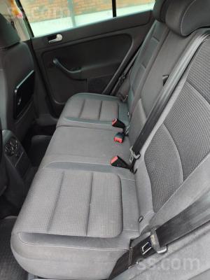 Pelēks Volkswagen Golf Plus 2010 Kuldīga, ar dzinēja tilpumu 1.60 L un nobraukumu 206 tūkst. km par 6200 €, foto 12 vietnē AUTOMOTO.COM.LV