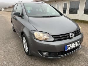 Pelēks Volkswagen Golf Plus 2011 Viļņa, ar dzinēja tilpumu 1.20 L un nobraukumu 167 tūkst. km par 3650 €, foto 4 vietnē AUTOMOTO.COM.LV