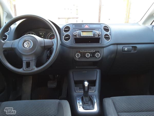 Pelēks Volkswagen Golf Plus 2011 Kretinga, ar dzinēja tilpumu 1.20 L un nobraukumu 142 tūkst. km par 5650 €, foto 7 vietnē AUTOMOTO.COM.LV