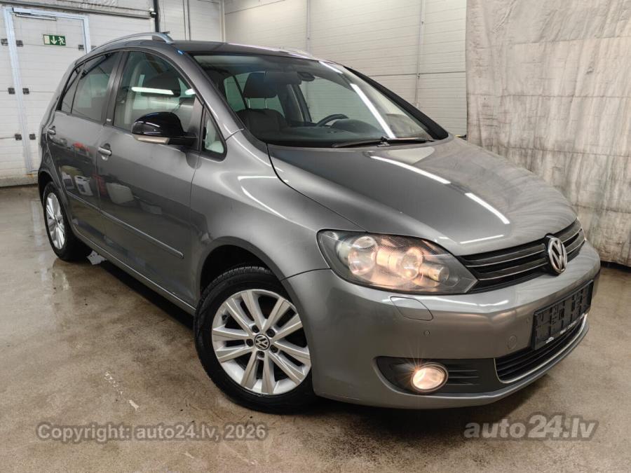 Pelēks Volkswagen Golf Plus 2011 Viljandi, ar dzinēja tilpumu 1.20 L un nobraukumu 181 tūkst. km par 5490 €, foto 4 vietnē AUTOMOTO.COM.LV