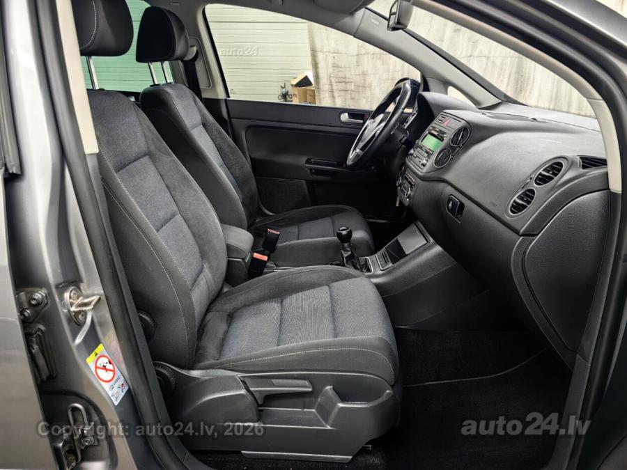 Pelēks Volkswagen Golf Plus 2011 Viljandi, ar dzinēja tilpumu 1.20 L un nobraukumu 181 tūkst. km par 5490 €, foto 7 vietnē AUTOMOTO.COM.LV