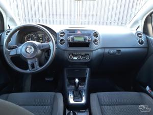 Grey Volkswagen Golf Plus 2011 in Kretinga, with an engine capacity of 1.20 L and mileage of 142 thousand km for 5695 €, photo 6 on AUTOMOTO.COM.LV