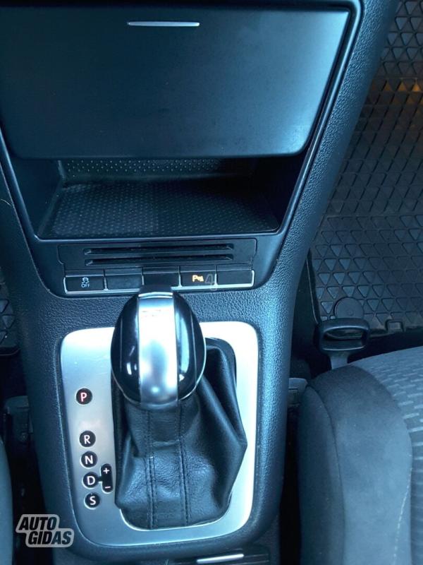Pelēks Volkswagen Golf Plus 2011 Kretinga, ar dzinēja tilpumu 1.20 L un nobraukumu 142 tūkst. km par 5499 €, foto 6 vietnē AUTOMOTO.COM.LV