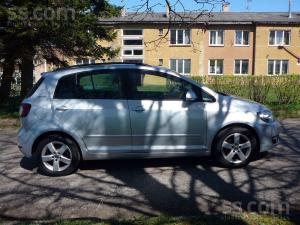 Grey Volkswagen Golf Plus 2011 in Cesis, with an engine capacity of 1.60 L and mileage of 0 thousand km for 4490 €, photo 8 on AUTOMOTO.COM.LV