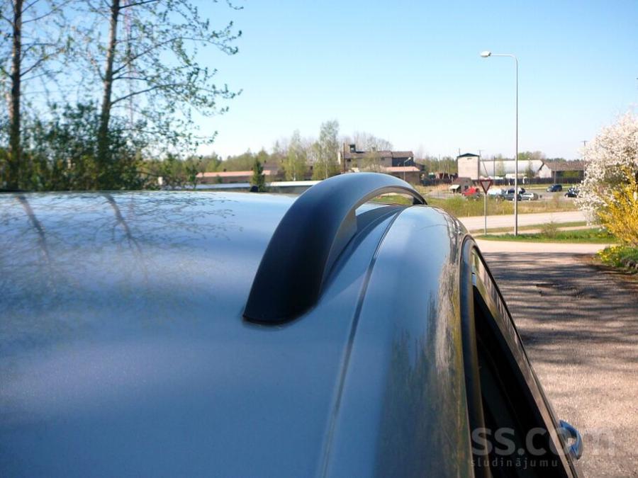 Grey Volkswagen Golf Plus 2011 in Cesis, with an engine capacity of 1.60 L and mileage of 0 thousand km for 4490 €, photo 23 on AUTOMOTO.COM.LV