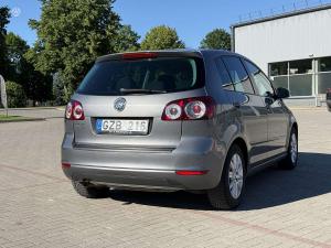 Grey Volkswagen Golf Plus 2011 in Vilnius, with an engine capacity of 1.20 L and mileage of 193 thousand km for 4499 €, photo 5 on AUTOMOTO.COM.LV