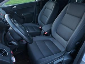 Grey Volkswagen Golf Plus 2011 in Riga, with an engine capacity of 1.60 L and mileage of 225 thousand km for 5570 €, photo 21 on AUTOMOTO.COM.LV