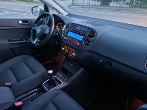 Grey Volkswagen Golf Plus 2011 in Riga, with an engine capacity of 1.60 L and mileage of 225 thousand km for 5570 €, photo 28 on AUTOMOTO.COM.LV