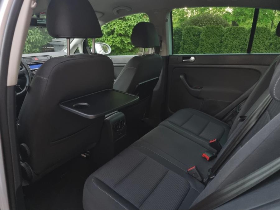 Grey Volkswagen Golf Plus 2011 in Riga, with an engine capacity of 1.60 L and mileage of 225 thousand km for 5570 €, photo 35 on AUTOMOTO.COM.LV