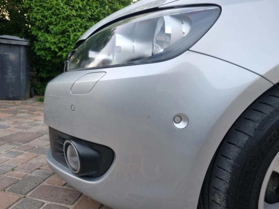 Grey Volkswagen Golf Plus 2011 in Riga, with an engine capacity of 1.60 L and mileage of 225 thousand km for 5570 €, photo 43 on AUTOMOTO.COM.LV