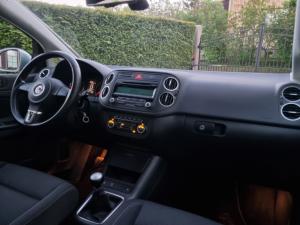 Grey Volkswagen Golf Plus 2011 in Riga, with an engine capacity of 1.60 L and mileage of 225 thousand km for 5570 €, photo 54 on AUTOMOTO.COM.LV