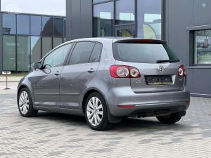 Grey Volkswagen Golf Plus 2011 in Siauliai, with an engine capacity of 2.00 L and mileage of 284 thousand km for 5600 €, photo 8 on AUTOMOTO.COM.LV