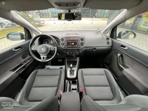 Grey Volkswagen Golf Plus 2011 in Siauliai, with an engine capacity of 2.00 L and mileage of 284 thousand km for 5600 €, photo 15 on AUTOMOTO.COM.LV