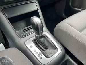 Grey Volkswagen Golf Plus 2011 in Siauliai, with an engine capacity of 2.00 L and mileage of 284 thousand km for 5600 €, photo 17 on AUTOMOTO.COM.LV
