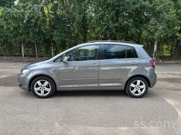 Pelēks Volkswagen Golf Plus 2011 Ogre, ar dzinēja tilpumu 1.40 L un nobraukumu 215 tūkst. km par 5100 €, foto 7 vietnē AUTOMOTO.COM.LV