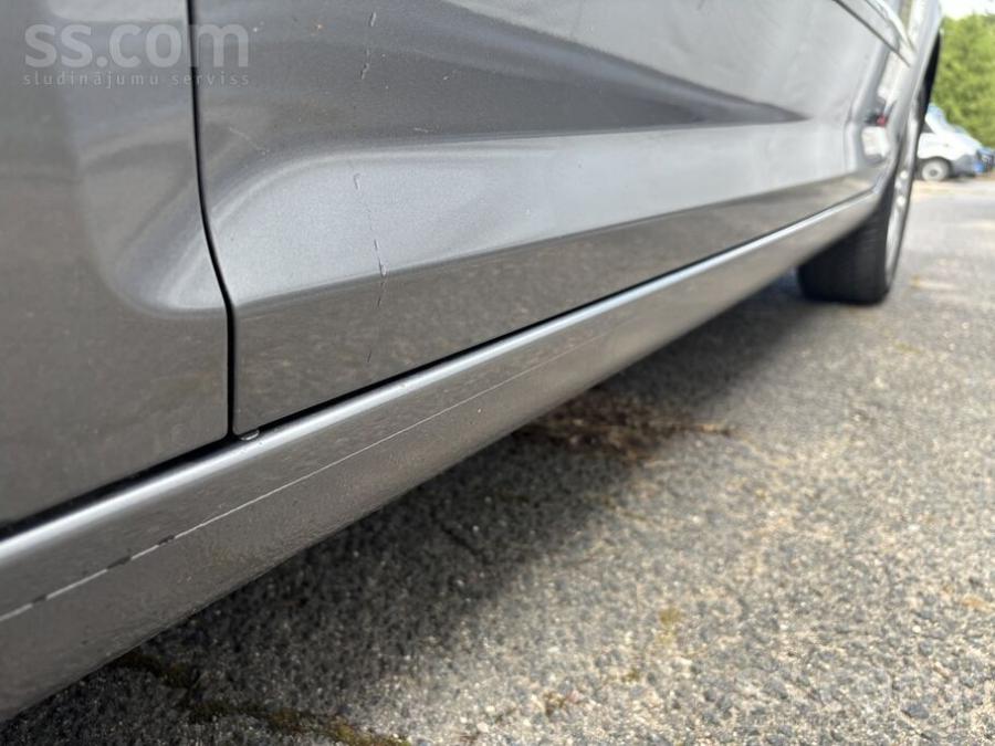 Pelēks Volkswagen Golf Plus 2011 Ogre, ar dzinēja tilpumu 1.40 L un nobraukumu 215 tūkst. km par 5100 €, foto 13 vietnē AUTOMOTO.COM.LV