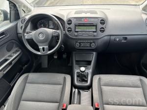 Pelēks Volkswagen Golf Plus 2011 Ogre, ar dzinēja tilpumu 1.40 L un nobraukumu 215 tūkst. km par 5100 €, foto 15 vietnē AUTOMOTO.COM.LV