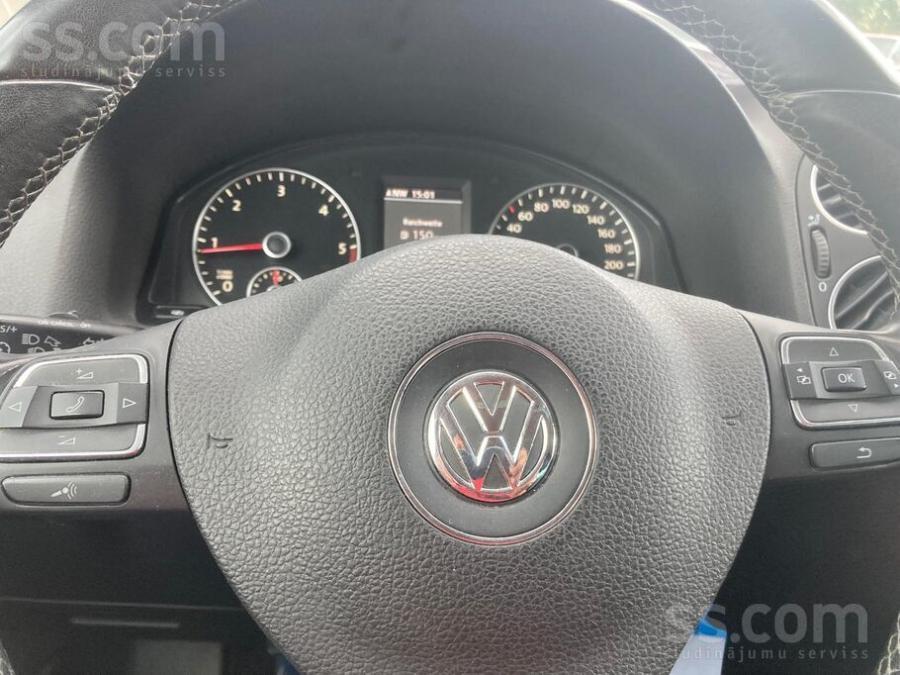 Pelēks Volkswagen Golf Plus 2011 Rīga, ar dzinēja tilpumu 2.00 L un nobraukumu 239 tūkst. km par 5600 €, foto 10 vietnē AUTOMOTO.COM.LV