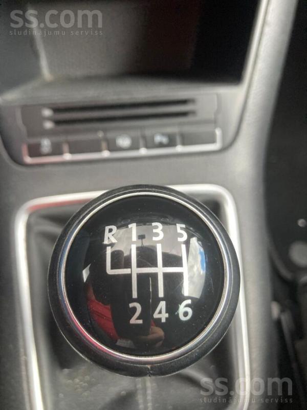 Pelēks Volkswagen Golf Plus 2011 Rīga, ar dzinēja tilpumu 2.00 L un nobraukumu 239 tūkst. km par 5600 €, foto 10 vietnē AUTOMOTO.COM.LV