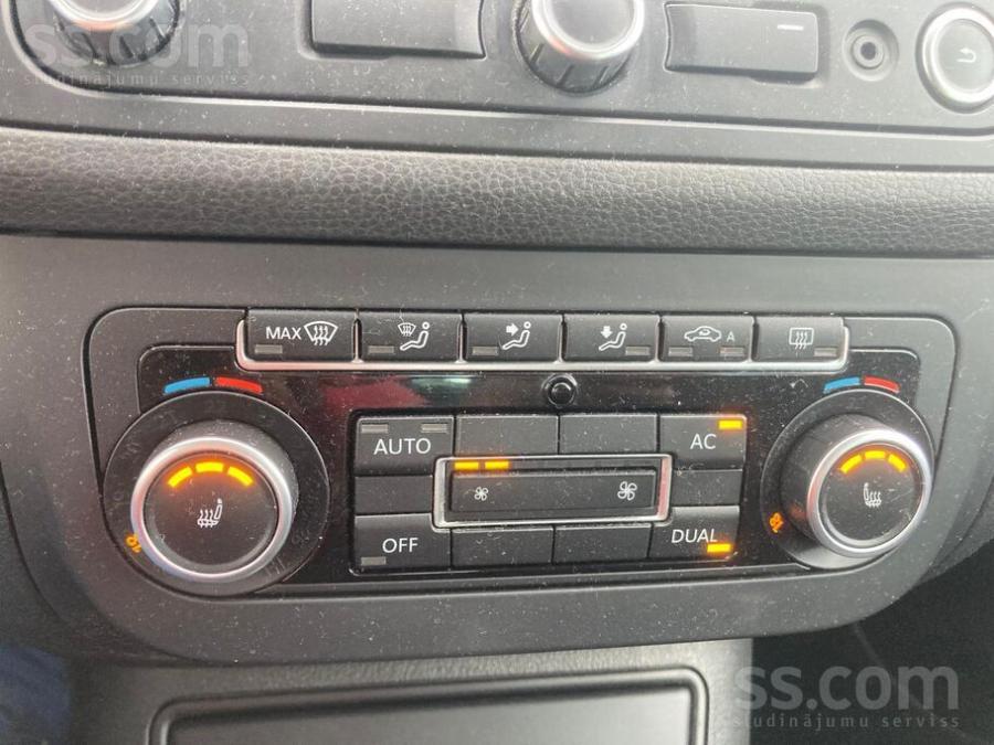 Pelēks Volkswagen Golf Plus 2011 Rīga, ar dzinēja tilpumu 2.00 L un nobraukumu 239 tūkst. km par 5600 €, foto 14 vietnē AUTOMOTO.COM.LV