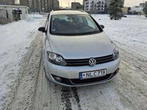Grey Volkswagen Golf Plus 2012 in Kaunas, with an engine capacity of 1.60 L and mileage of 207 thousand km for 5890 €, photo 4 on AUTOMOTO.COM.LV