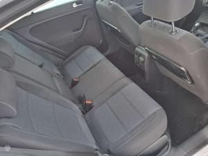 Grey Volkswagen Golf Plus 2012 in Kaunas, with an engine capacity of 1.60 L and mileage of 207 thousand km for 5890 €, photo 17 on AUTOMOTO.COM.LV