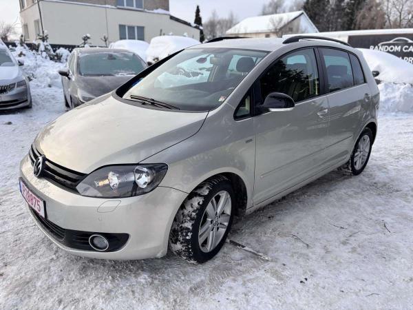 Grey Volkswagen Golf Plus 2012 in Gargzdai, with an engine capacity of 1.20 L and mileage of 68754 thousand km for 6999 €, photo 9 on AUTOMOTO.COM.LV