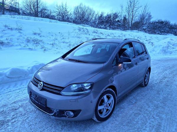 Grey Volkswagen Golf Plus 2012 in Vilnius, with an engine capacity of 1.39 L and mileage of 200 thousand km for 5650 €, photo 3 on AUTOMOTO.COM.LV