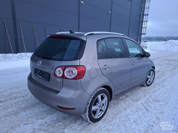 Grey Volkswagen Golf Plus 2012 in Vilnius, with an engine capacity of 1.40 L and mileage of 200 thousand km for 5650 €, photo 2 on AUTOMOTO.COM.LV