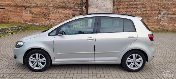 Pelēks Volkswagen Golf Plus 2012 Kėdainiai, ar dzinēja tilpumu 1.20 L un nobraukumu 149 tūkst. km par 5699 €, foto 8 vietnē AUTOMOTO.COM.LV