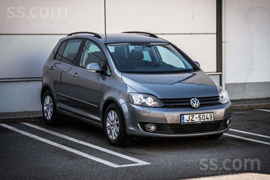 Pelēks Volkswagen Golf Plus 2012 Rīga, ar dzinēja tilpumu 1.60 L un nobraukumu 0 tūkst. km par 5995 €, foto 4 vietnē AUTOMOTO.COM.LV