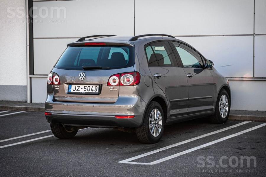 Pelēks Volkswagen Golf Plus 2012 Rīga, ar dzinēja tilpumu 1.60 L un nobraukumu 0 tūkst. km par 5995 €, foto 5 vietnē AUTOMOTO.COM.LV