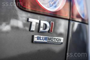 Pelēks Volkswagen Golf Plus 2012 Rīga, ar dzinēja tilpumu 1.60 L un nobraukumu 0 tūkst. km par 5995 €, foto 9 vietnē AUTOMOTO.COM.LV