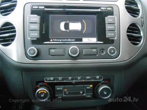 Grey Volkswagen Golf Plus 2012 in Viljandi, with an engine capacity of 1.20 L and mileage of 137 thousand km for 5990 €, photo 7 on AUTOMOTO.COM.LV