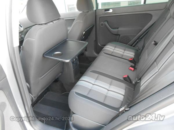 Grey Volkswagen Golf Plus 2012 in Viljandi, with an engine capacity of 1.20 L and mileage of 137 thousand km for 5990 €, photo 8 on AUTOMOTO.COM.LV