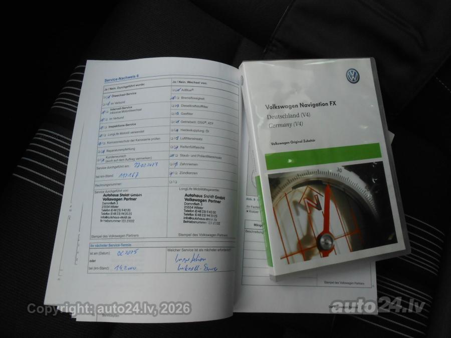 Grey Volkswagen Golf Plus 2012 in Viljandi, with an engine capacity of 1.20 L and mileage of 137 thousand km for 5990 €, photo 15 on AUTOMOTO.COM.LV