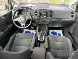 Pelēks Volkswagen Golf Plus 2012 Cēsis, ar dzinēja tilpumu 1.60 L un nobraukumu 0 tūkst. km par 6800 €, foto 8 vietnē AUTOMOTO.COM.LV