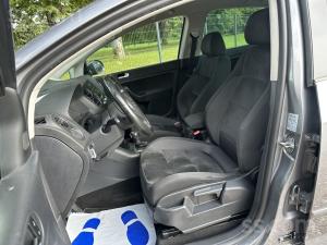 Pelēks Volkswagen Golf Plus 2012 Cēsis, ar dzinēja tilpumu 1.60 L un nobraukumu 0 tūkst. km par 6800 €, foto 11 vietnē AUTOMOTO.COM.LV