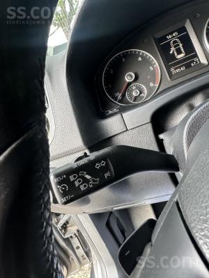 Pelēks Volkswagen Golf Plus 2012 Cēsis, ar dzinēja tilpumu 1.60 L un nobraukumu 0 tūkst. km par 6800 €, foto 14 vietnē AUTOMOTO.COM.LV