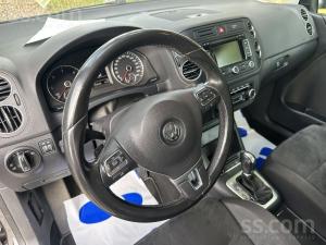 Pelēks Volkswagen Golf Plus 2012 Cēsis, ar dzinēja tilpumu 1.60 L un nobraukumu 0 tūkst. km par 6800 €, foto 17 vietnē AUTOMOTO.COM.LV