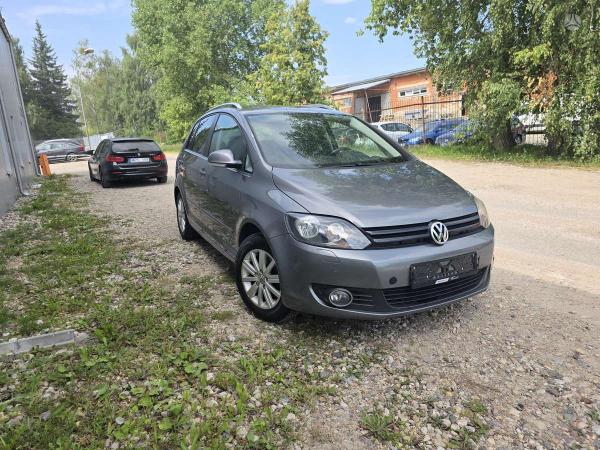 Pelēks Volkswagen Golf Plus 2012 Ukmergė, ar dzinēja tilpumu 1.60 L un nobraukumu 280 tūkst. km par 3550 €, foto 1 vietnē AUTOMOTO.COM.LV