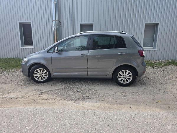 Pelēks Volkswagen Golf Plus 2012 Ukmergė, ar dzinēja tilpumu 1.60 L un nobraukumu 280 tūkst. km par 3550 €, foto 8 vietnē AUTOMOTO.COM.LV