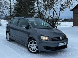 Grey Volkswagen Golf Plus 2012 in Gulbene, with an engine capacity of 1.60 L and mileage of 287 thousand km for 3950 €, photo  on AUTOMOTO.COM.LV