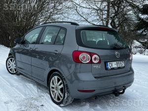 Grey Volkswagen Golf Plus 2012 in Gulbene, with an engine capacity of 1.60 L and mileage of 287 thousand km for 3950 €, photo 9 on AUTOMOTO.COM.LV