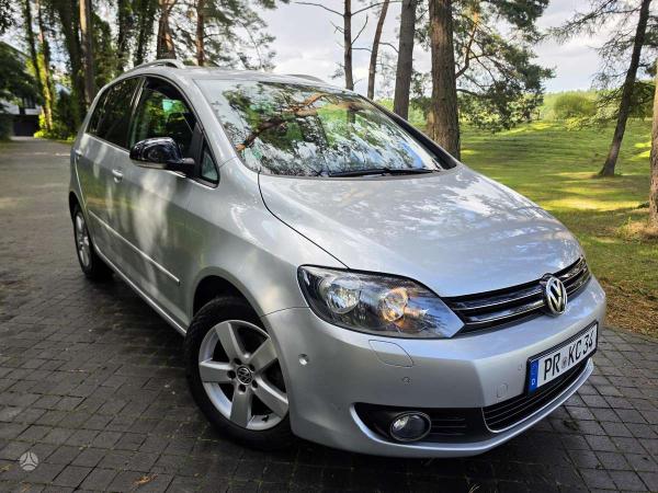 Pelēks Volkswagen Golf Plus 2012 Prienai, ar dzinēja tilpumu 1.60 L un nobraukumu 289 tūkst. km par 5399 €, foto 1 vietnē AUTOMOTO.COM.LV
