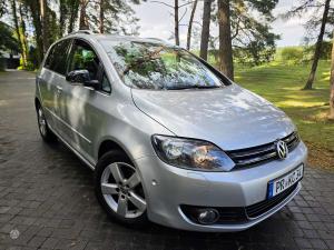 Pelēks Volkswagen Golf Plus 2012 Prienai, ar dzinēja tilpumu 1.60 L un nobraukumu 289 tūkst. km par 5399 €, foto  vietnē AUTOMOTO.COM.LV