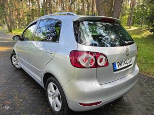 Pelēks Volkswagen Golf Plus 2012 Prienai, ar dzinēja tilpumu 1.60 L un nobraukumu 289 tūkst. km par 5399 €, foto 3 vietnē AUTOMOTO.COM.LV