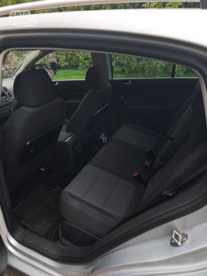 Pelēks Volkswagen Golf Plus 2012 Marijampole, ar dzinēja tilpumu 1.40 L un nobraukumu 162 tūkst. km par 5000 €, foto 9 vietnē AUTOMOTO.COM.LV